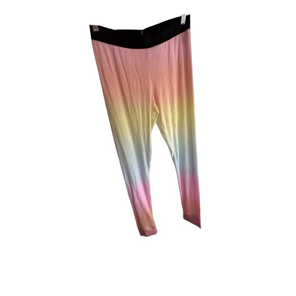 PINK Victoria's Secret | Intimates & Sleepwear | Victorias Secret Pink ...